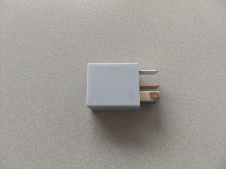 NEW ORIGINAL LIEBHERR 6001682 RELAY